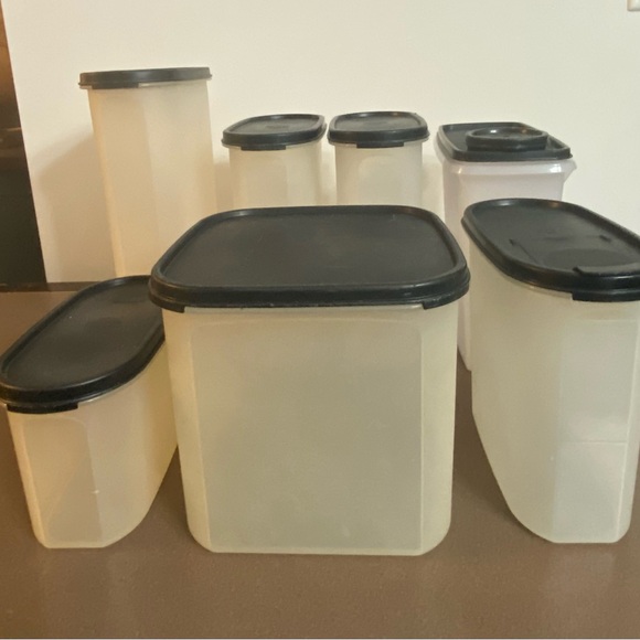 Tupperware | Kitchen | Tupperware Vintage 7 Pc Mixed Lot Food Storage ...
